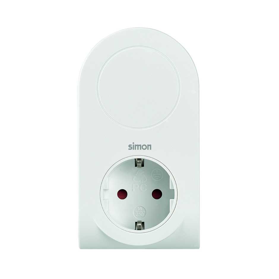 ADAPTADOR 3 CONECTORES USB + 1 USB A + 1 TOMA 16A 250V SIMON | SIMON