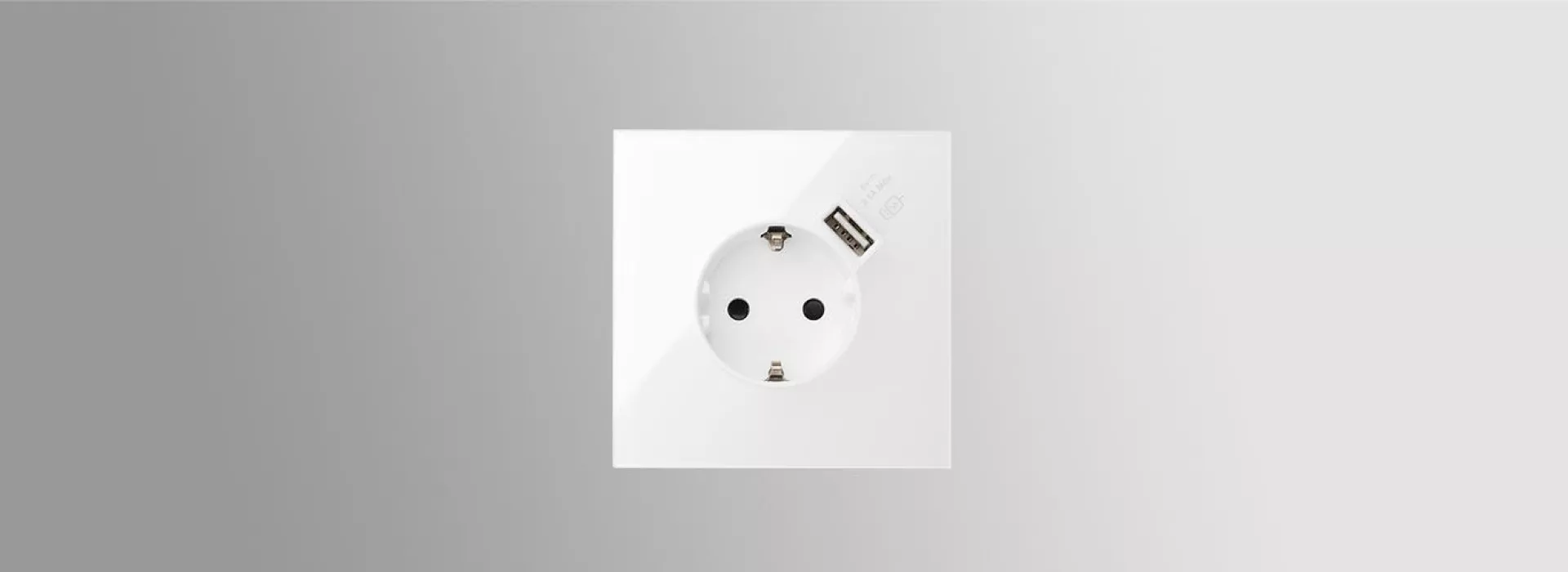 Charging systems with SmartCharge technology | SIMON